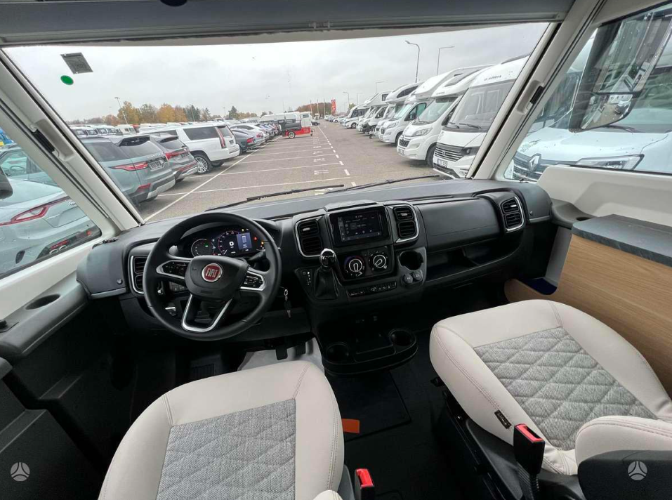 Adria Sonic Plus 700 DC - parduodamas naujas kemperis